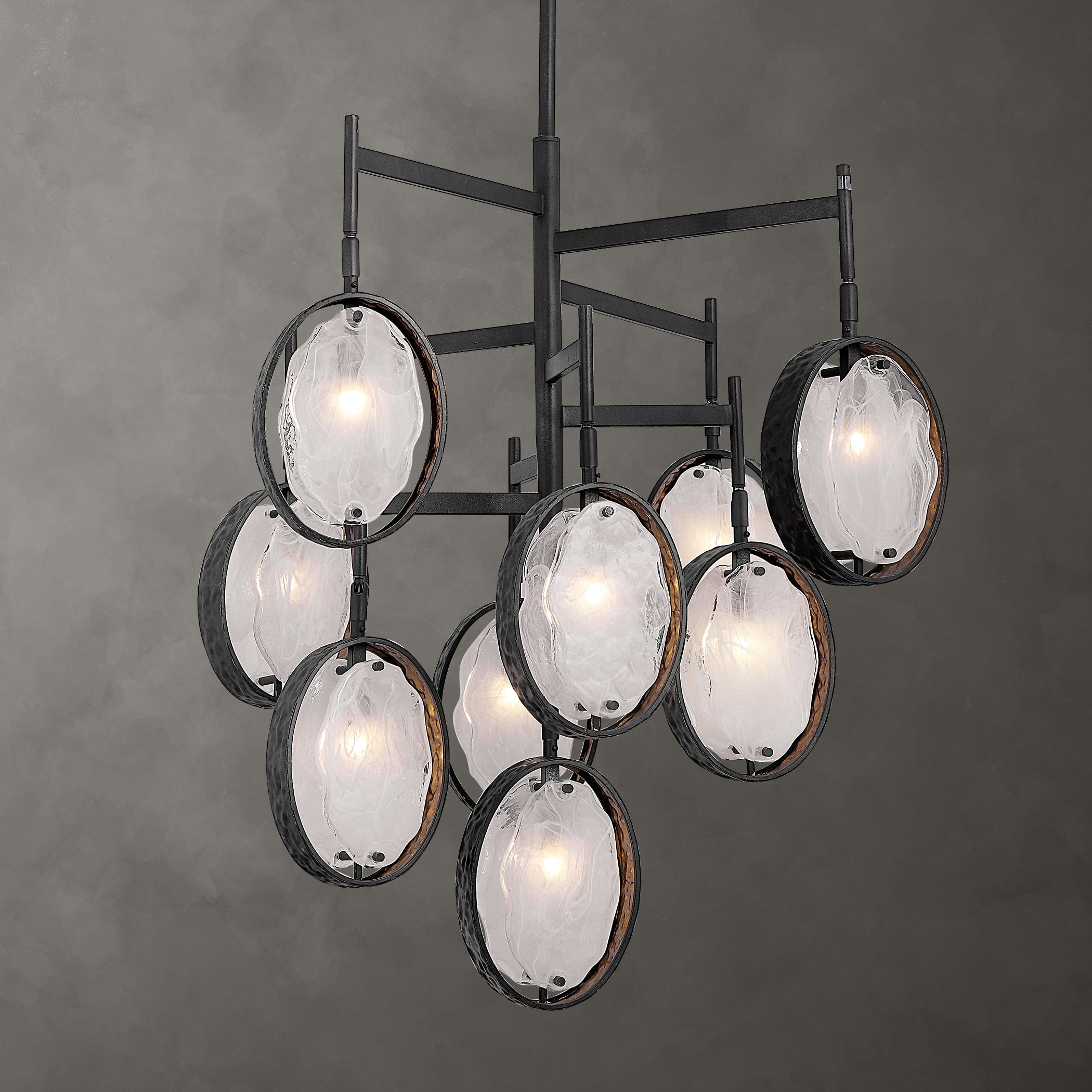 Uttermost Maxin 9 Light 30" Wide Chandelier Model: 21317｜海外デザイナーブランド照明・インテリア販売｜Elighting